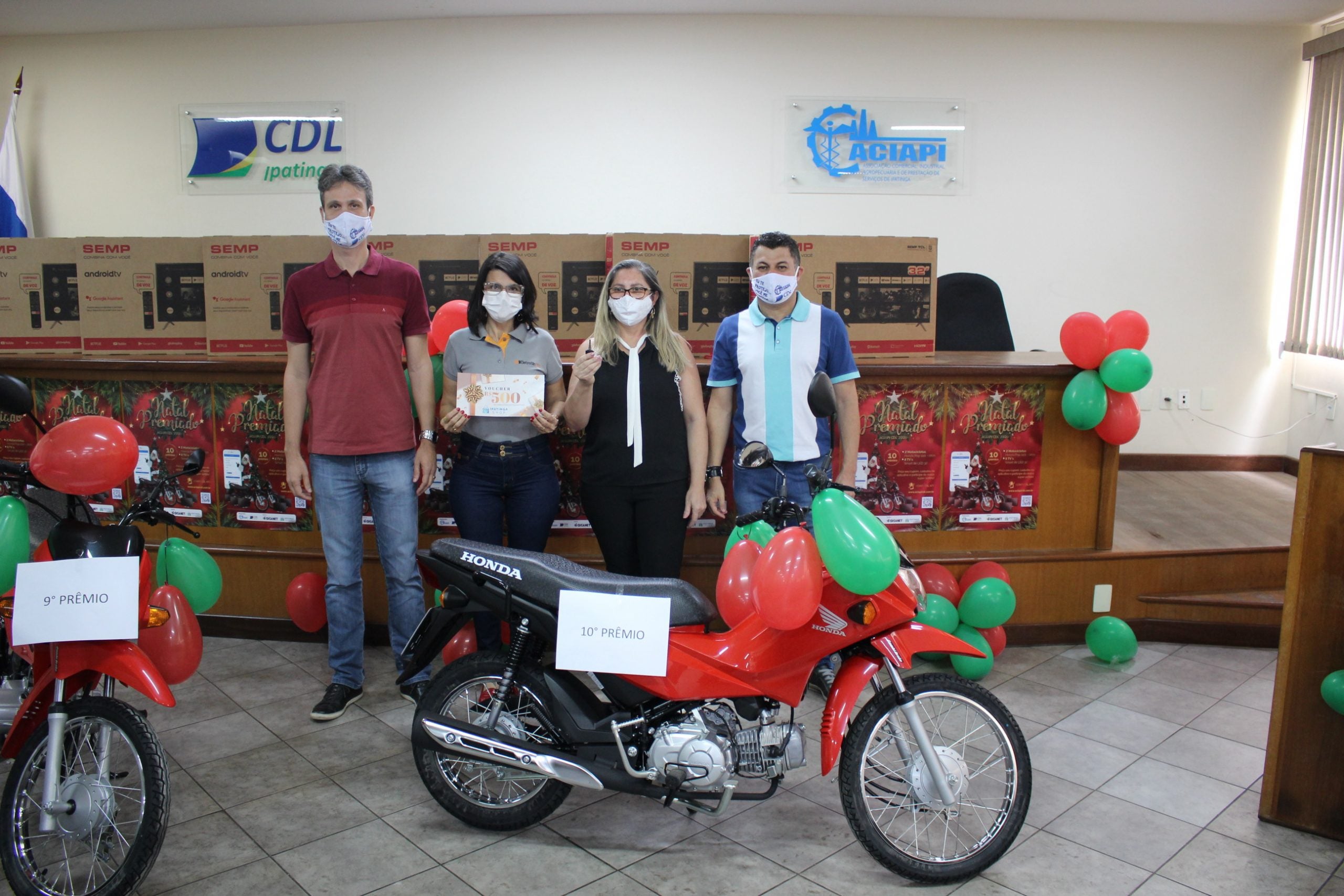 Aciapi e CDL de Ipatinga entregam 10 prêmios da campanha Natal Premiado 2020 - Aciapi e CDL de ...